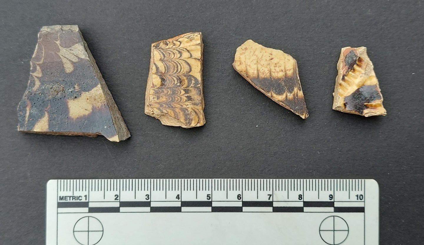 The Rough Guide to Pottery Pt.7 – The 17th Century (Slipwares ...